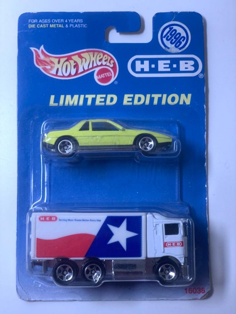 Hot Wheels - Pontiac Fiero a Hauler - HEB 1996 :: carshoping